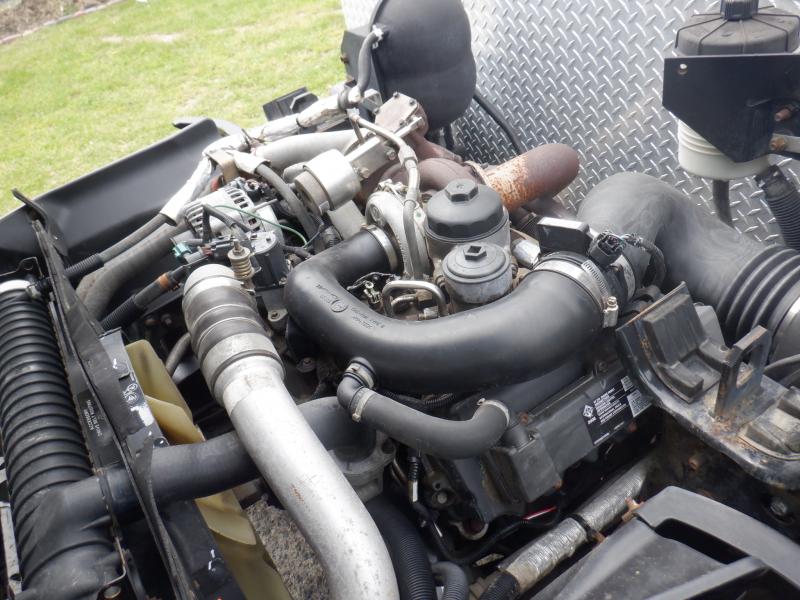 2006 Ford LCF 550 Flat Deck 14.5 foot Dually 2WD Diesel | Repo.com