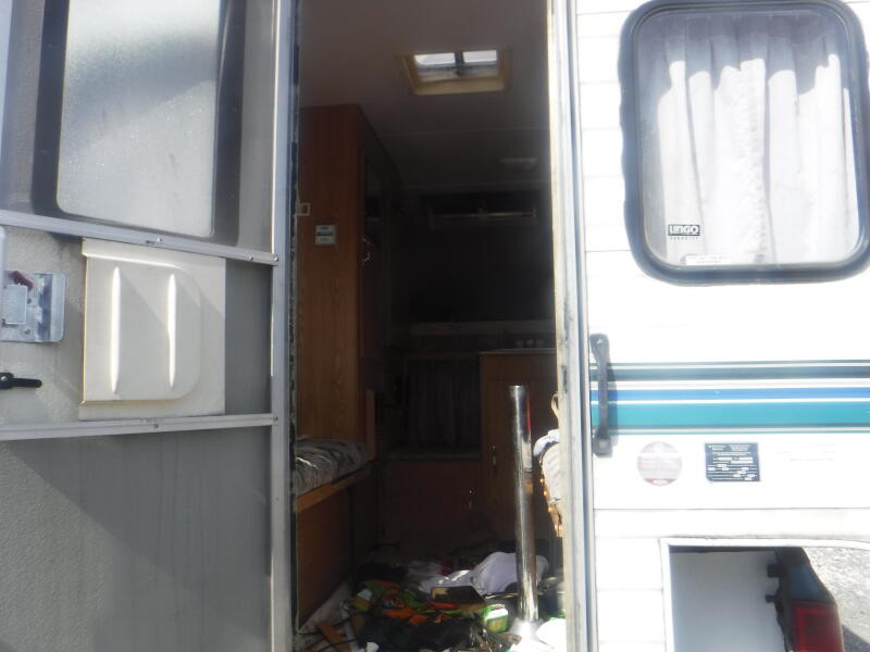 1999 Slumber Queen Truck Camper | Repo.com