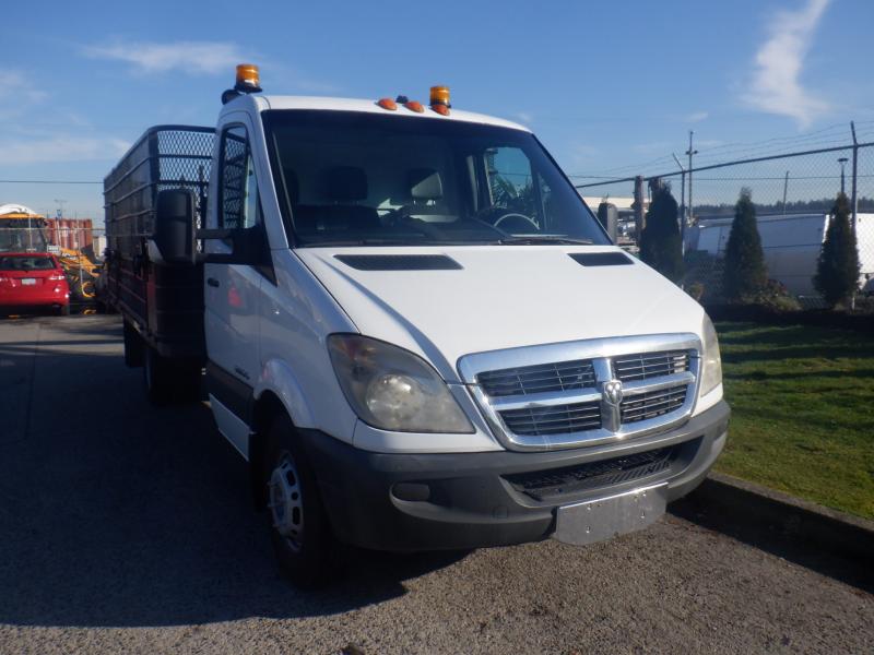 2007 Dodge Sprinter Van 3500 Flat Deck Diesel 3 Seater 15.4 Foot Deck ...