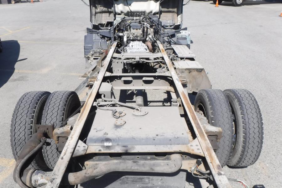 Repo.com | 2015 Mitsubishi Fuso FE160 Diesel Dually Cab And Chassis 114 ...