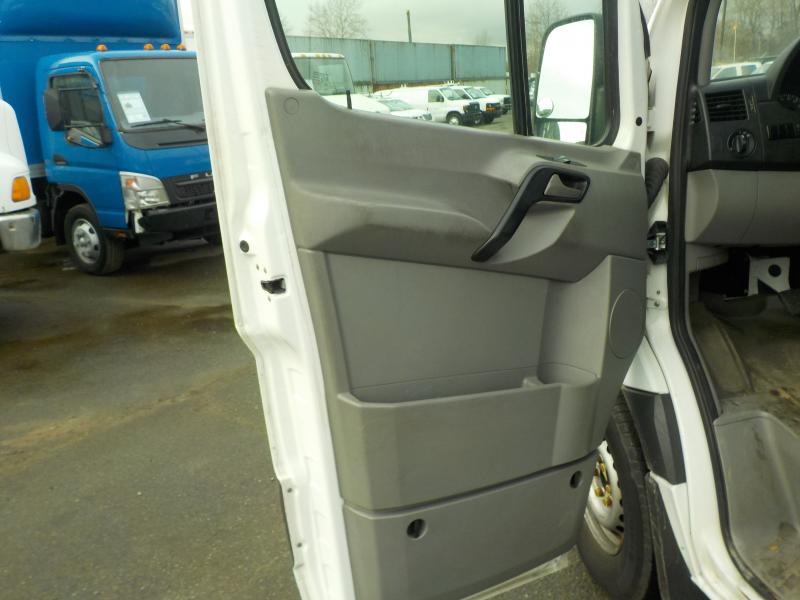 2008 Dodge Sprinter 2500 144-in. WB Diesel Cargo Van with Bulkhead ...