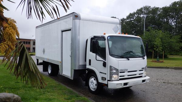 2010 Isuzu NRR Cube Van 3 Seater 18 Foot Diesel | Repo.com