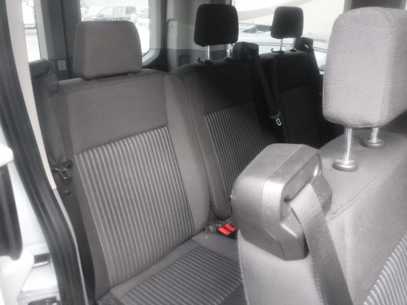 Repo.com | 2017 Ford Transit 150 Medium Roof XLT 130 inch Wheelbase 8 ...