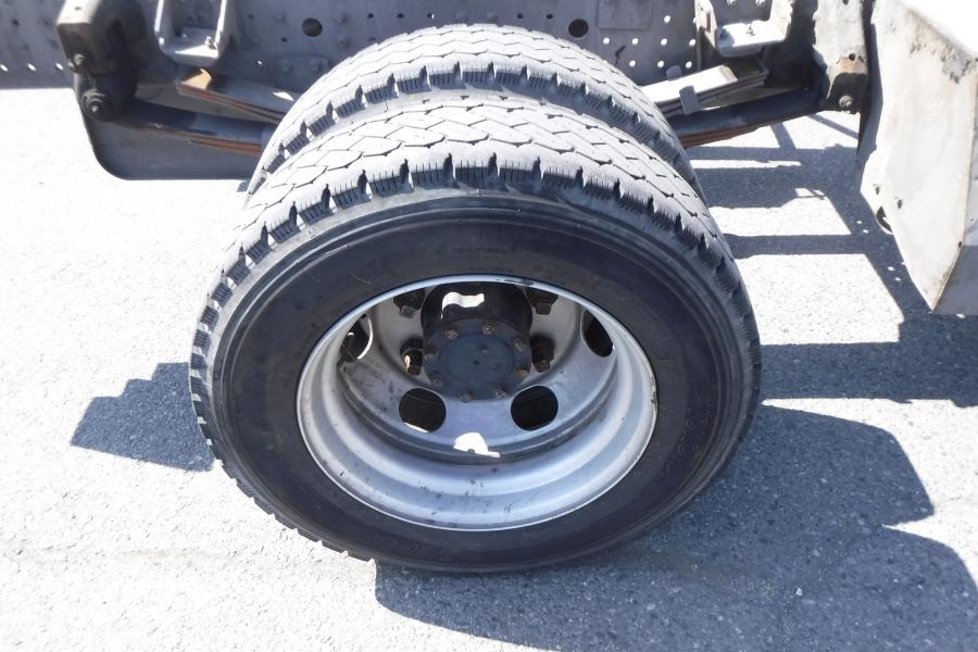 2015 Mitsubishi Fuso FE160 Diesel Dually Cab And Chassis 114 Inch ...