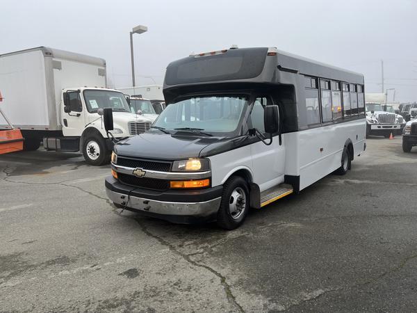 2017 Chevrolet Express G4500 21 Passenger Bus With Wheelchair ...