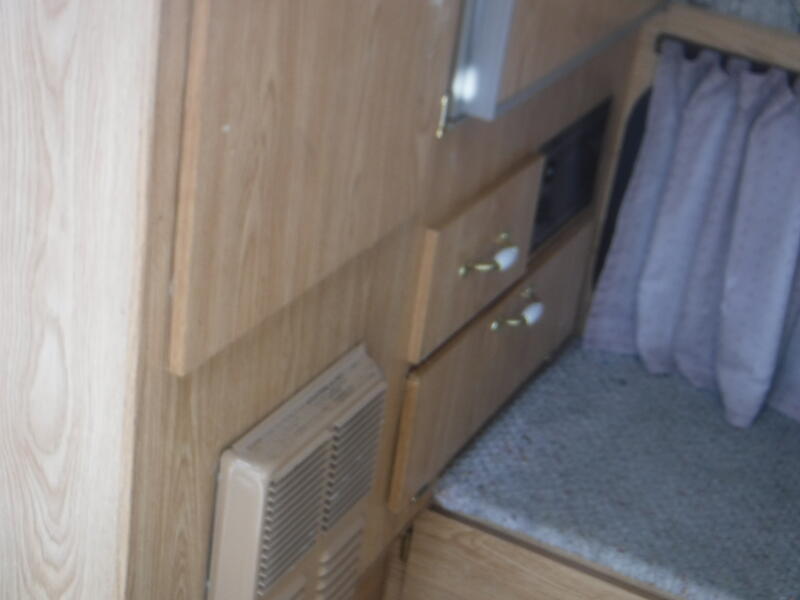 Repo.com | 1999 Slumber Queen Truck Camper