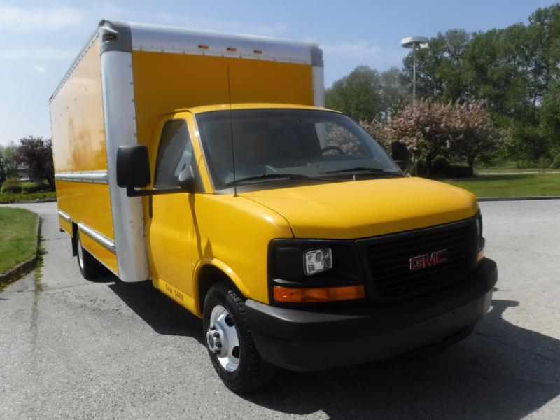 2011 GMC Savana G3500 Cube Van 16 foot | Repo.com