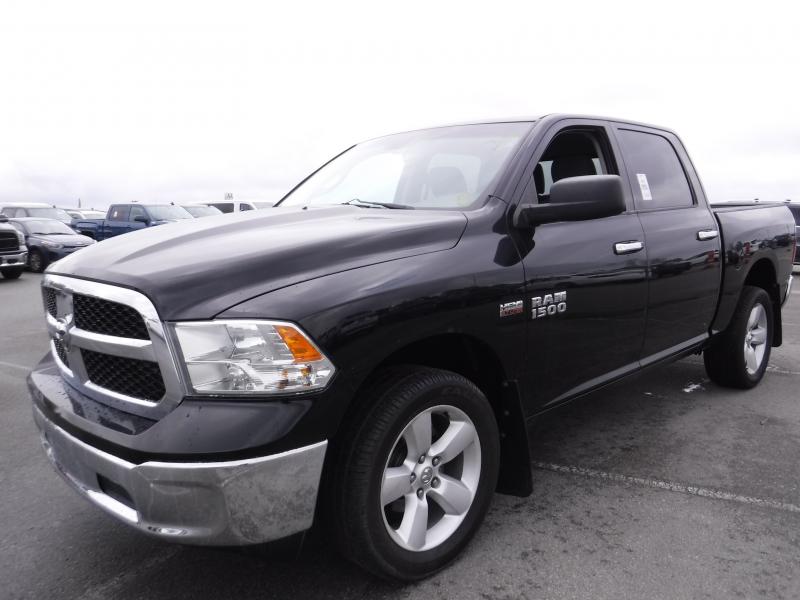 2014 Dodge RAM 1500 SLT Crew Cab Short Box 4WD | Repo.com