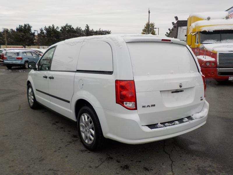 2014 Dodge RAM Caravan Cargo Van | Repo.com