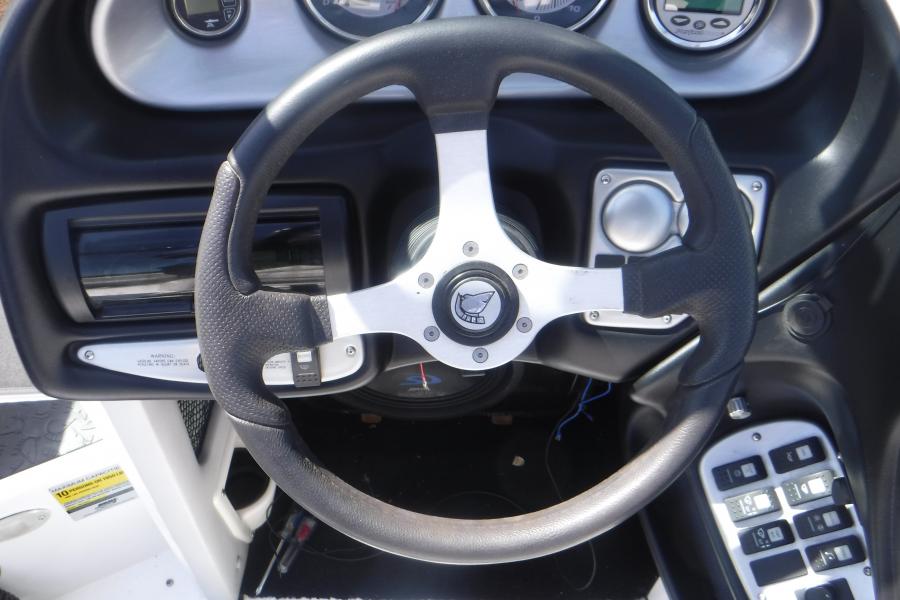 Repo.com | 2008 Centurion Speed Boat and Trailer