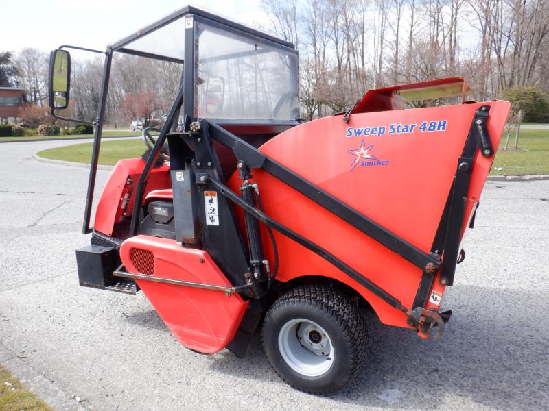 2008 Smithco Sweep Star 48-000-CF Turf Sweeper | Repo.com