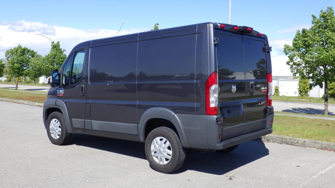 2014 RAM Promaster 1500 Low Roof Tradesman 118-inches. WheelBase Cargo ...