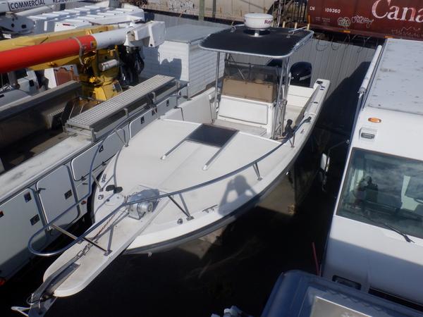 1990 Regal Pursuit 30 foot Center Console Boat with Twin Mercury 135 ...