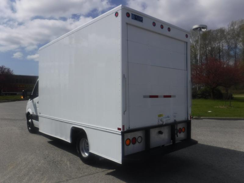 2010 Mercedes-Benz Sprinter 3500 170-in. WB 14 Foot Cube Van Diesel ...