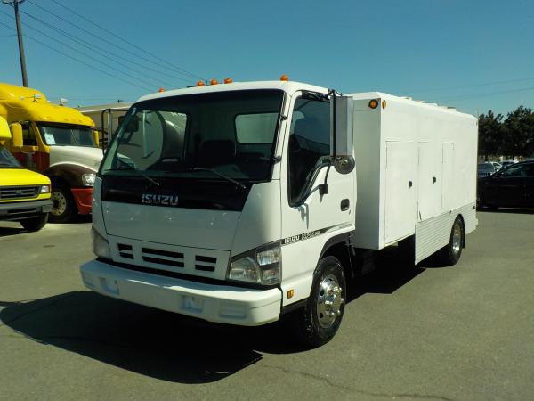 Repo.com | 2006 Isuzu Npr Lcf 14 Foot Service Truck Turbo Diesel