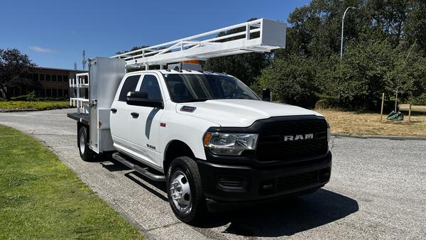2019 RAM 3500 Crew Cab 4WD Service Truck Dually | Repo.com
