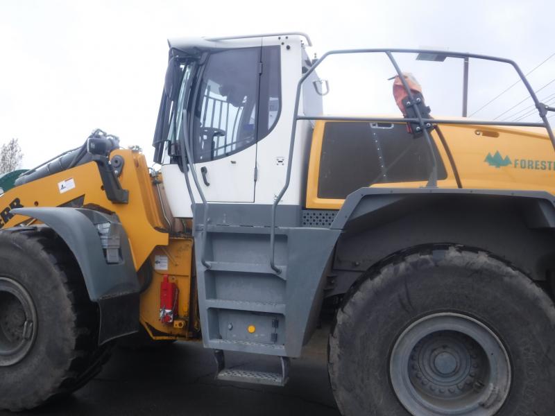 2014 Liebherr L566 Front End Loader Diesel | Repo.com