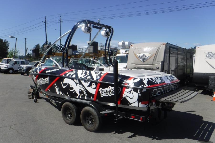 Repo.com | 2008 Centurion Speed Boat and Trailer