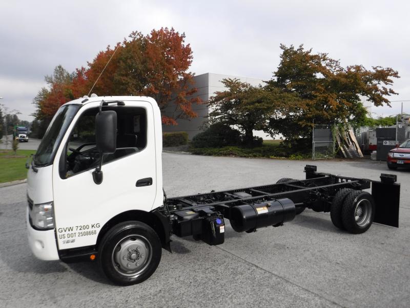 2014 Hino 195 Cab and Chassis Diesel 14.5 Foot Wheelbase | Repo.com
