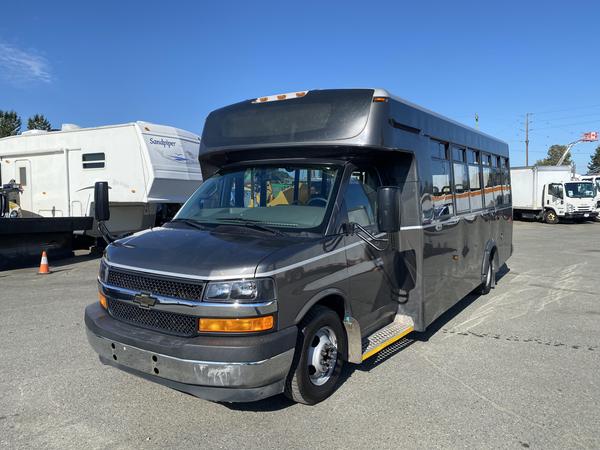2017 Chevrolet Express G4500 21 Passenger Bus With Wheelchair ...