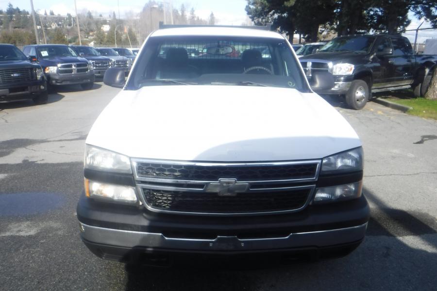 2006 Chevrolet Silverado 1500 LS 2WD | Repo.com