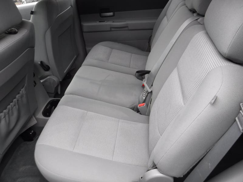 2007 Dodge Durango SLT 4WD 3rd row seating | Repo.com
