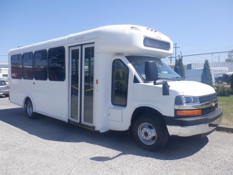 2014 Chevrolet Express G4500 22 Passenger Bus With Wheelchair ...