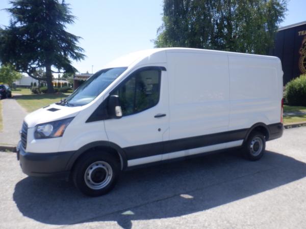 2018 Ford Transit 150 Medium Roof Cargo Van 148-inch Wheelbase | Repo.com