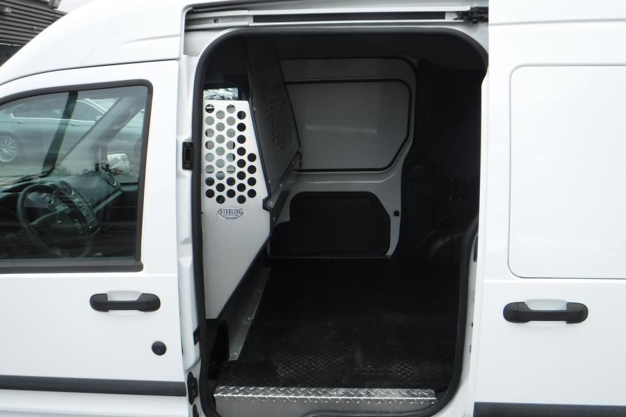2013 Ford Transit Connect XLT Cargo with Bulkhead Divider | Repo.com