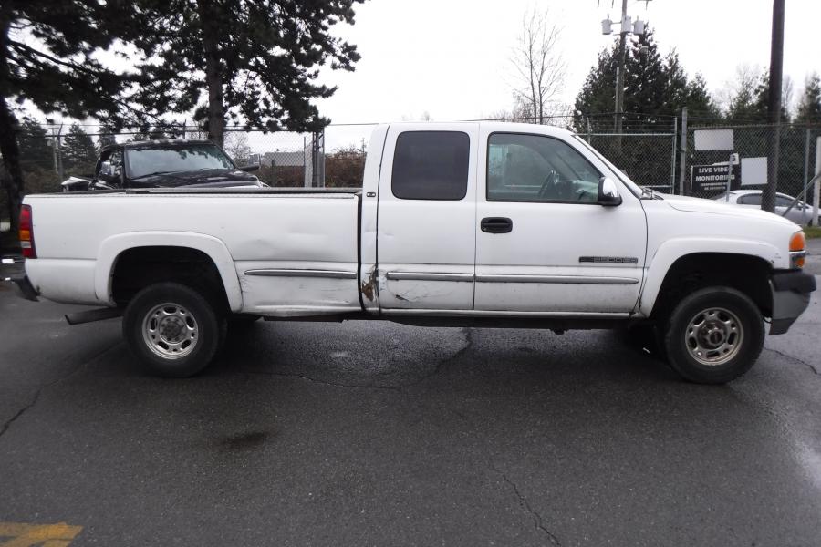 2002 GMC Sierra 2500HD SLE Extended Cab Long Bed 2WD | Repo.com