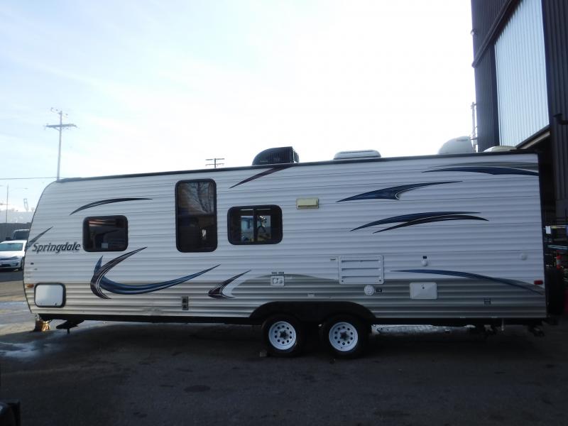 2014 Keystone Springdale 26 Foot Travel Trailer with Bunk Beds | Repo.com