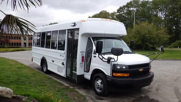2023 Chevrolet Express G4500 5 Passenger Bus | Repo.com