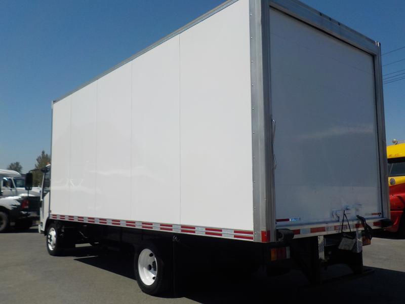 2015 Isuzu 20 Foot Cube Van V8 Gas | Repo.com