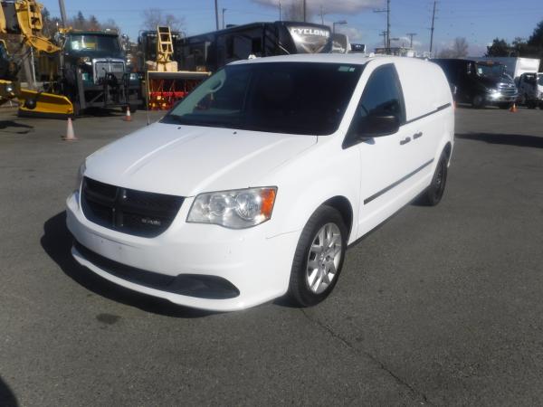 Repo.com | 2014 RAM Cargo Van With Rear Shelving
