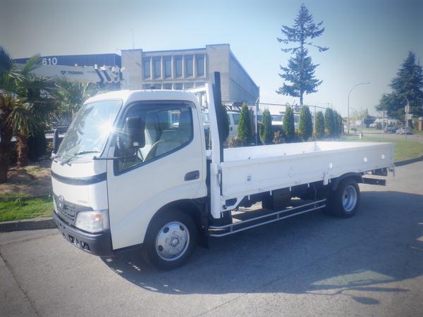 2007 Toyota Dyna 10.5 Foot Flat Deck Right Hand Drive Manual Diesel ...