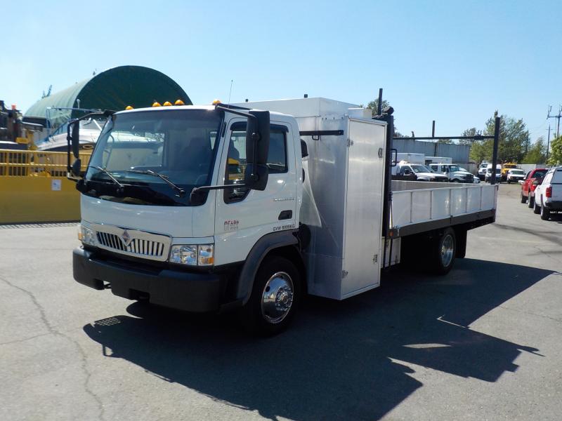 2007 International CF 600 LCF Diesel 14 Foot Flat deck | Repo.com