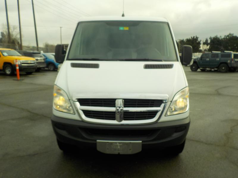 Repo.com | 2008 Dodge Sprinter 2500 144-in. WB Diesel Cargo Van with ...