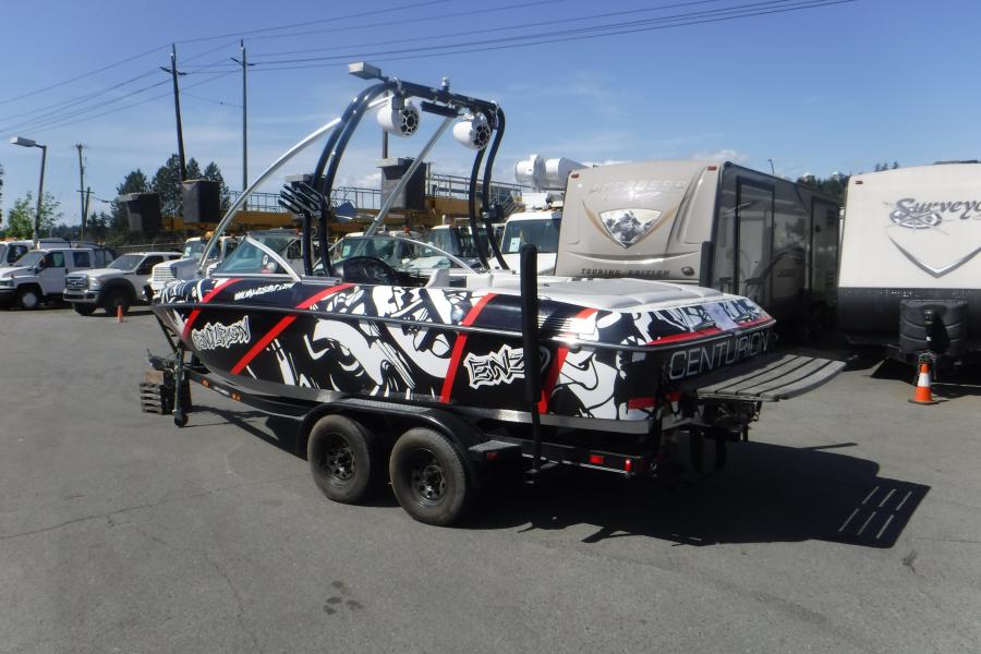 Repo.com | 2008 Centurion Speed Boat and Trailer