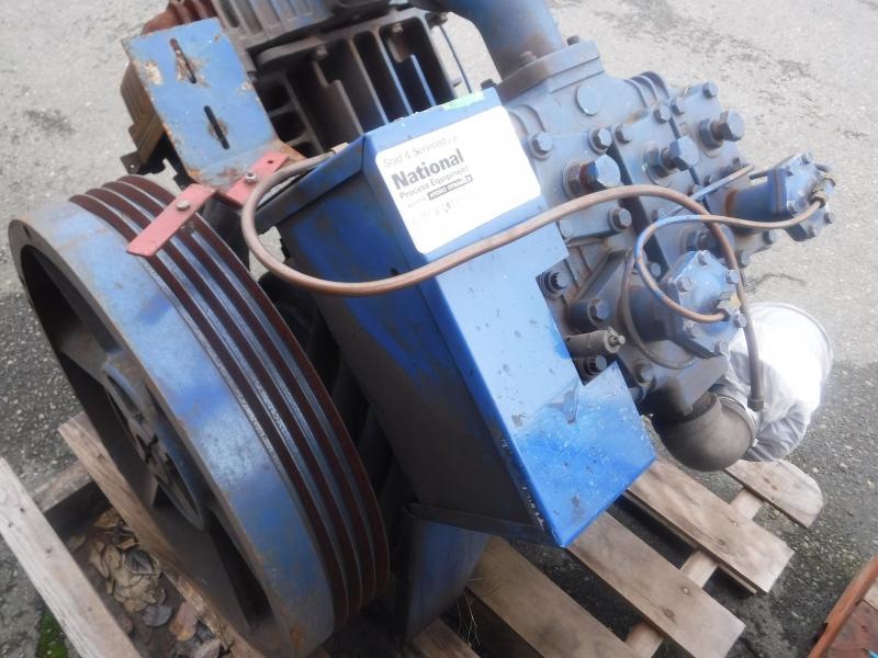 2000 Quincy 2 Stage Air Compressor Model 5120 LVD | Repo.com