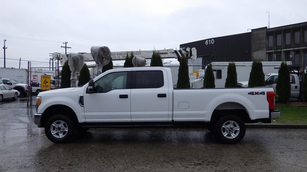 2017 Ford F-350 Sd Xlt Crew Cab Long Box 4WD | Repo.com