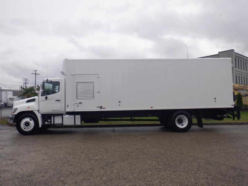 2018 Hino 338 26 Foot Diesel Cube Van with Hydraulic Brakes and Power ...