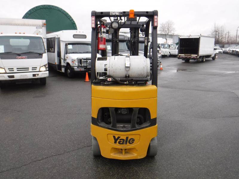 2000 Yale 30VX 3 Stage Propane Forklift with Side Shifter | Repo.com