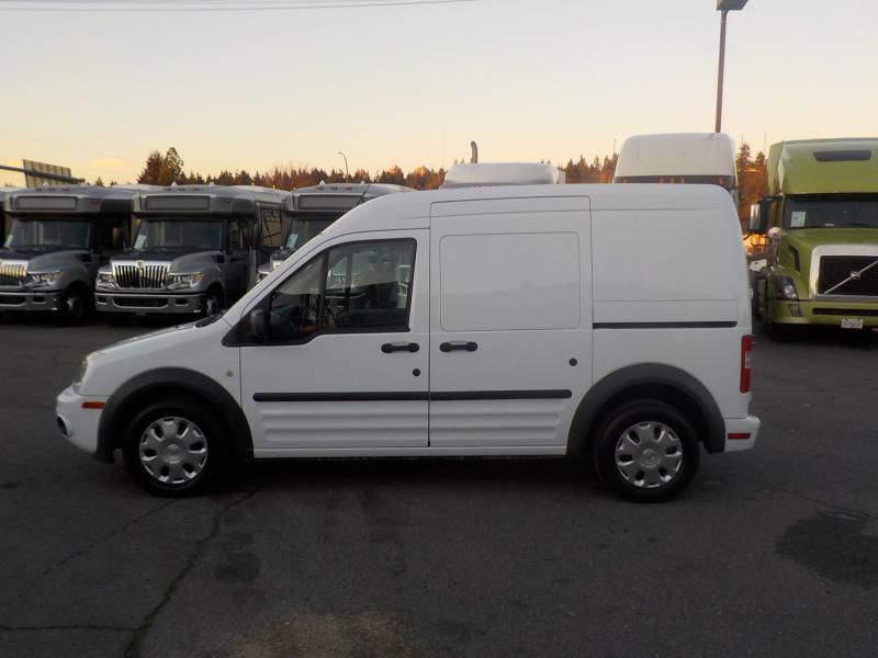 2011 Ford Transit Connect XLT with Rear Bulkhead Divider | Repo.com