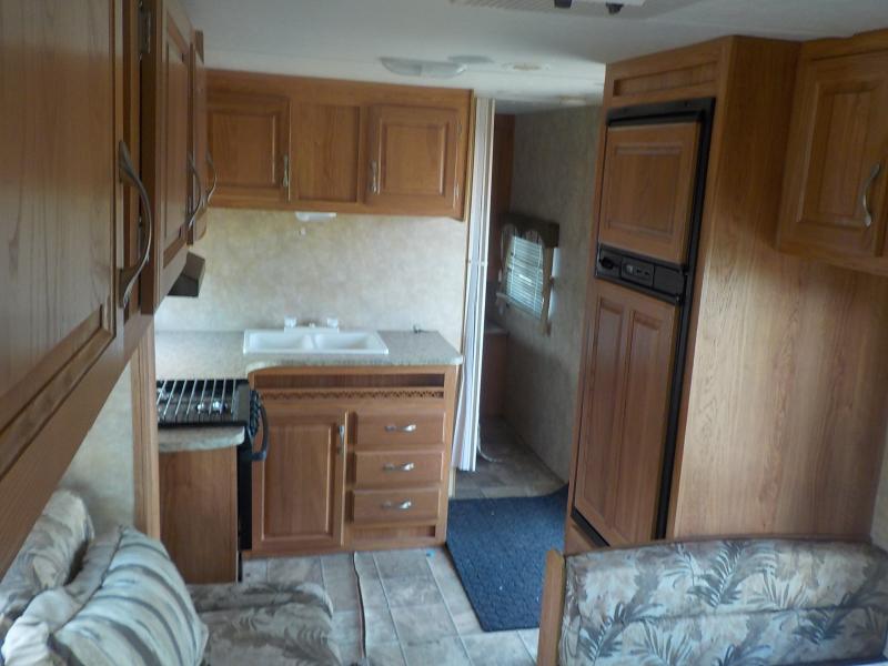 2008 Jayco Jay Flight 28BHS 28 Foot Travel Trailer One Slide out | Repo.com