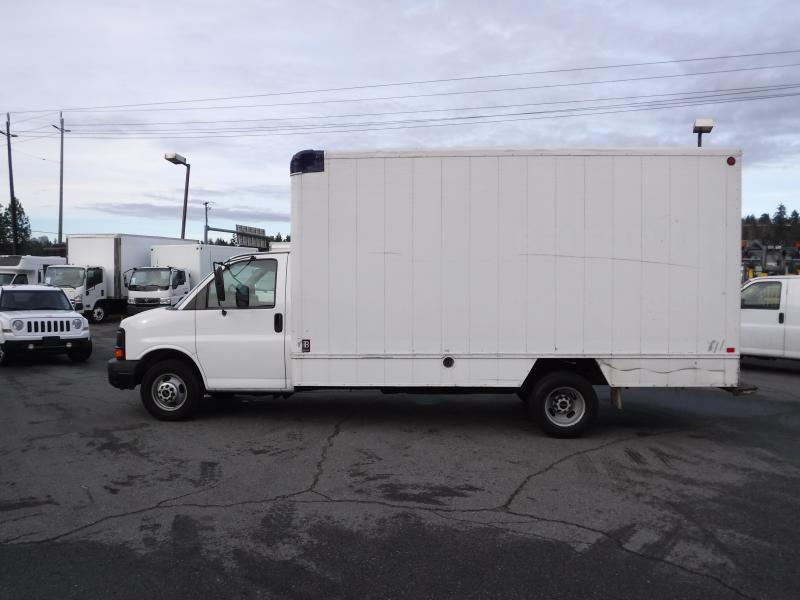 2008 GMC Savana G3500 15 Foot Cube Van with Ramp | Repo.com