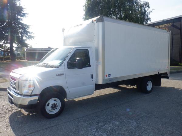 2018 Ford Econoline E-450 16 Foot Cube Van With Ramp | Repo.com