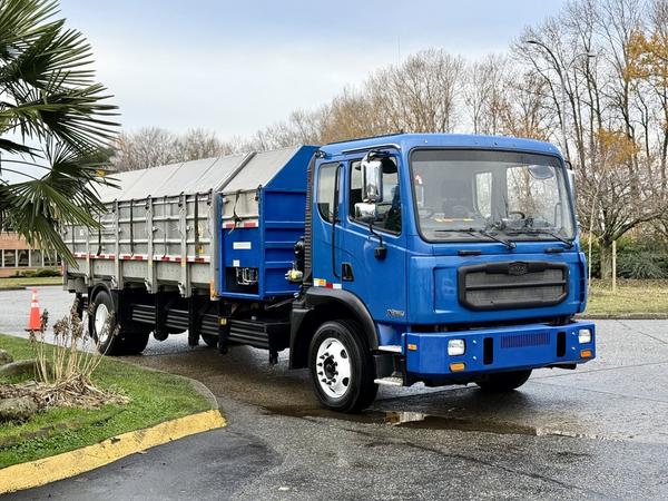 2017 Autocar Xpert Cummins Recycling Dump Truck | Repo.com