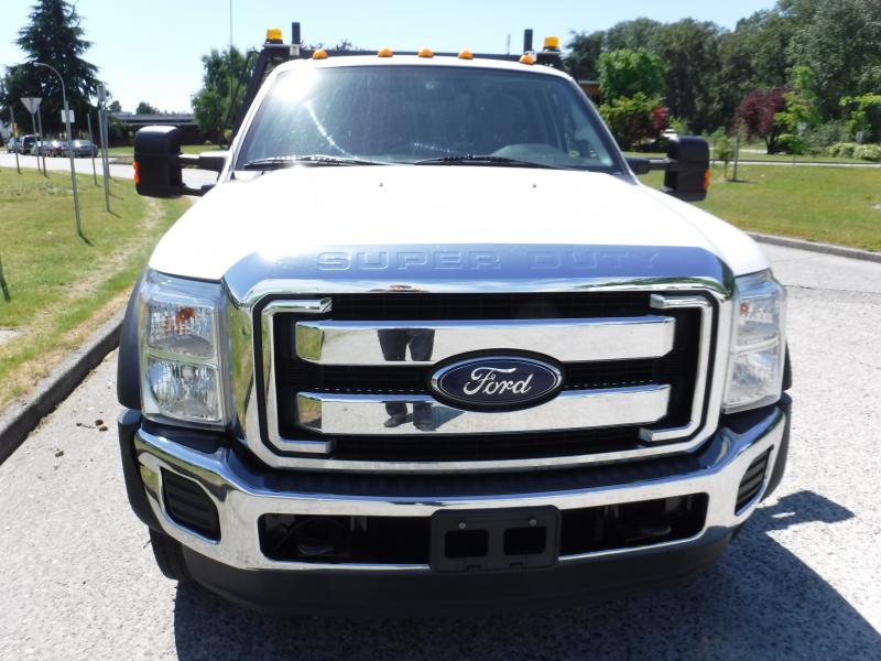 2015 Ford F-450 SD Regular Cab Dually 4WD 12 foot flat deck | Repo.com