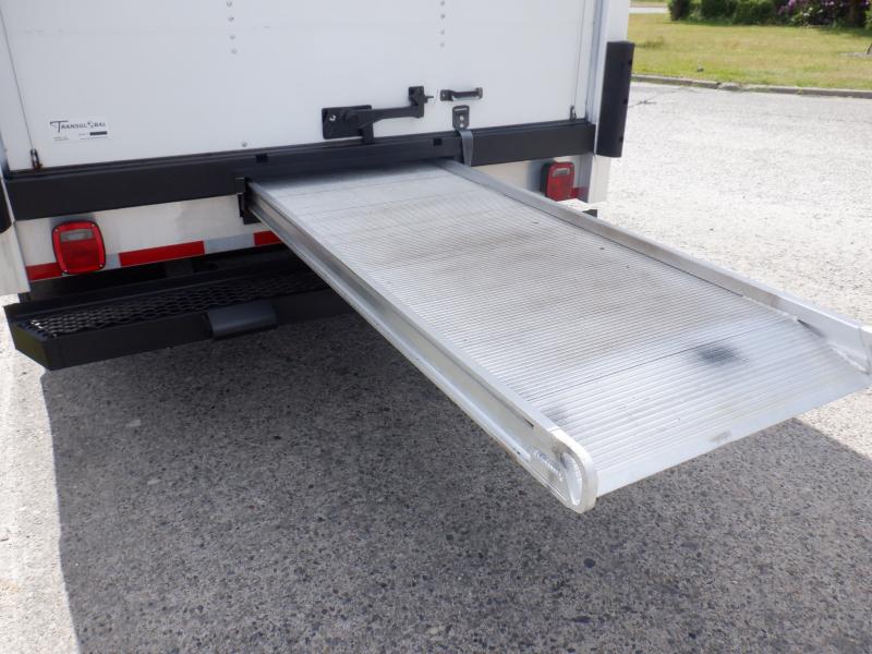 2016 Ford Econoline E450 16 Feet Cube Van With Ramp | Repo.com