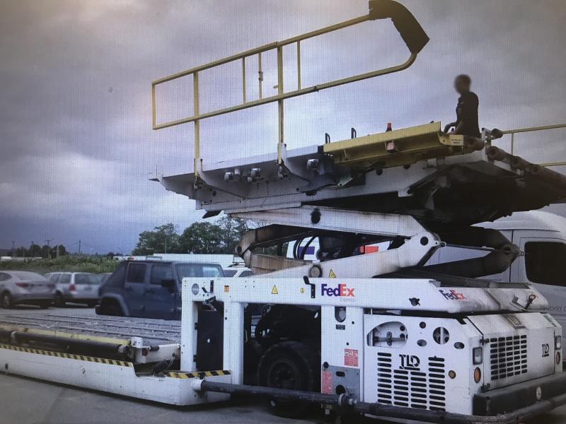 2006 TLD 929 Self-propelled, dual-platform loader | Repo.com